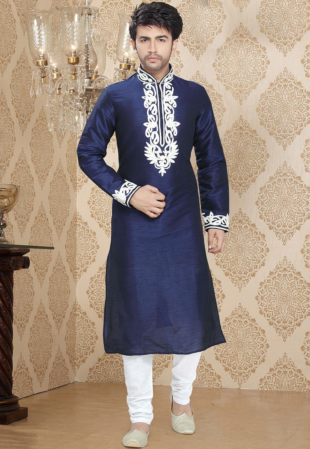 Men's Traditional Clothing in Pakistan - kurta pajamas...
