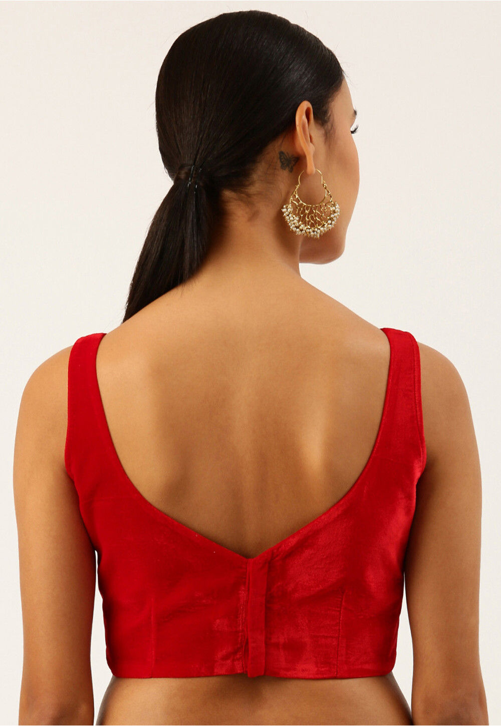 25 Must-Try Blouse Back Neck Designs for Every Woman