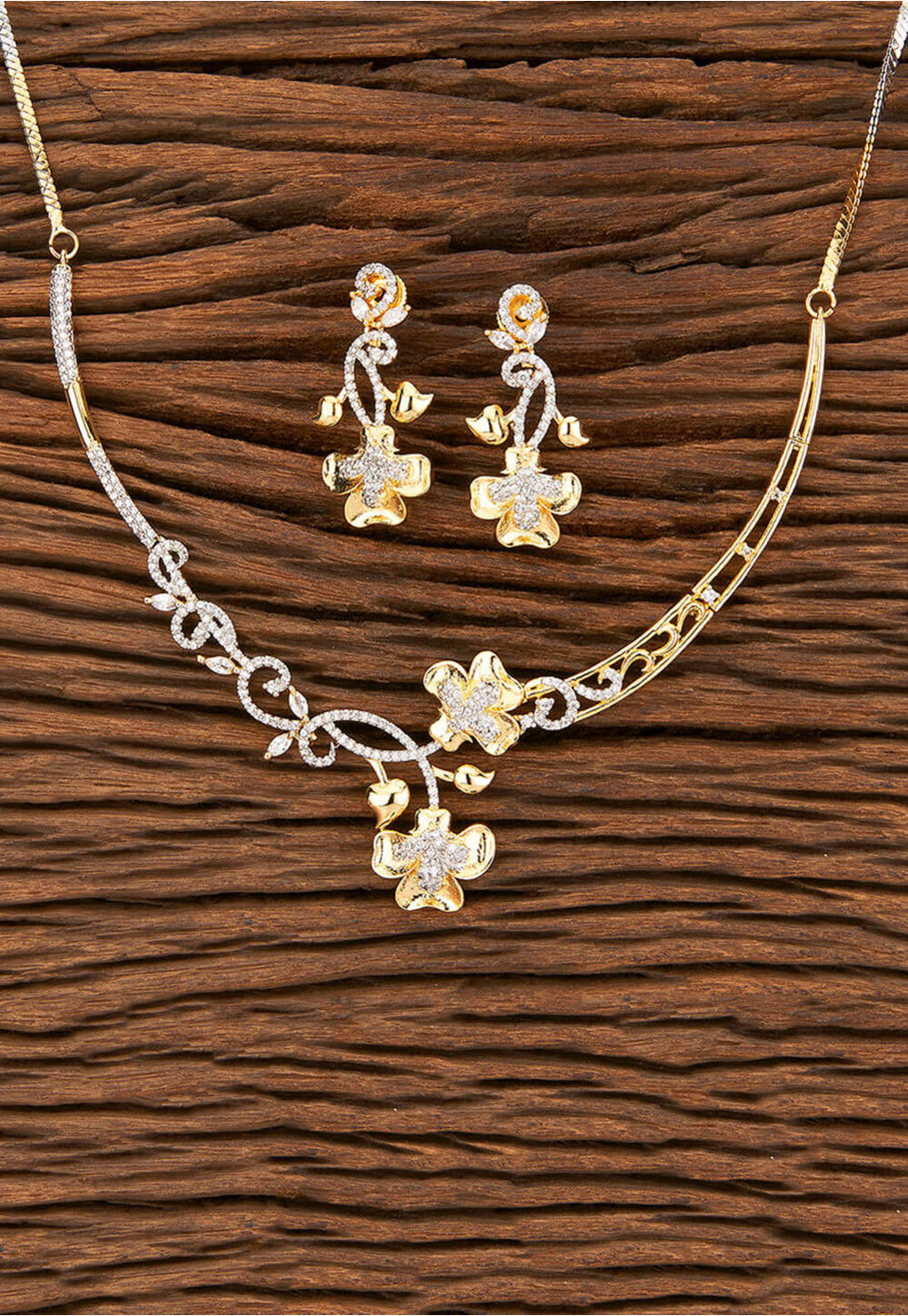 Buy American Diamond Studded Necklace Online : JKC7539 - Utsav Fashion
