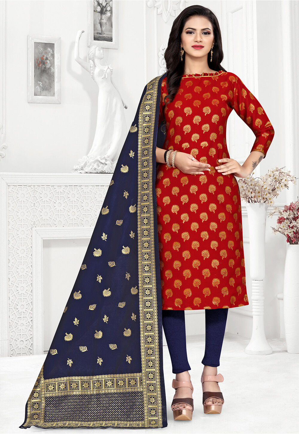 Buy Banarasi Straight Suit in Red Online : KJC3340 - Utsav Fashion