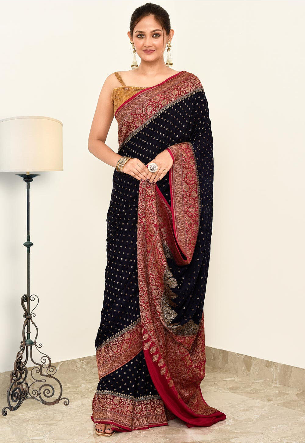 Buy Banarasi Pure Crepe Silk Saree in Black Online : SGWA117 - Utsav Fashion