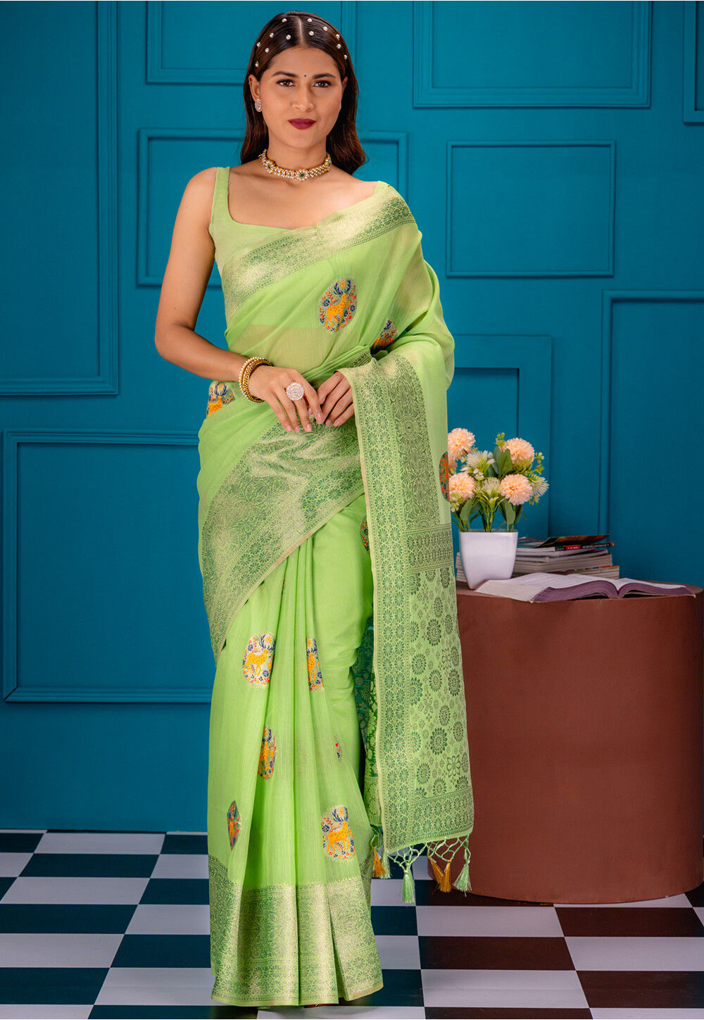 Buy Banarasi Saree in Light Green Online : SNGA6296 - Utsav Fashion