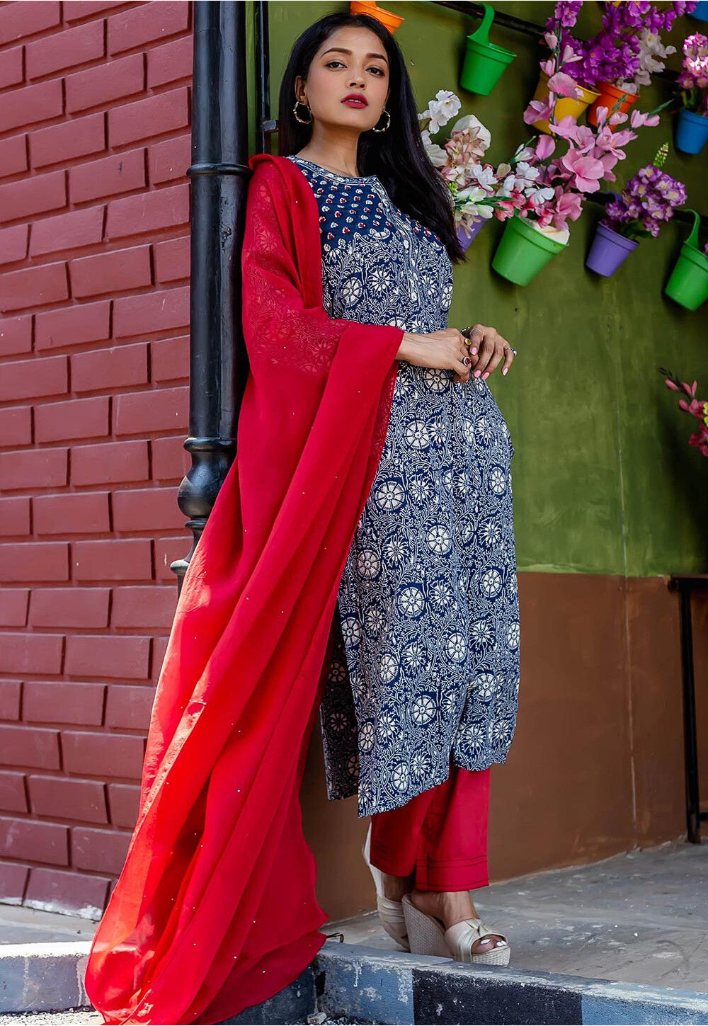 Buy Block Printed Pure Cotton Pakistani Suit in Dark Blue Online ...