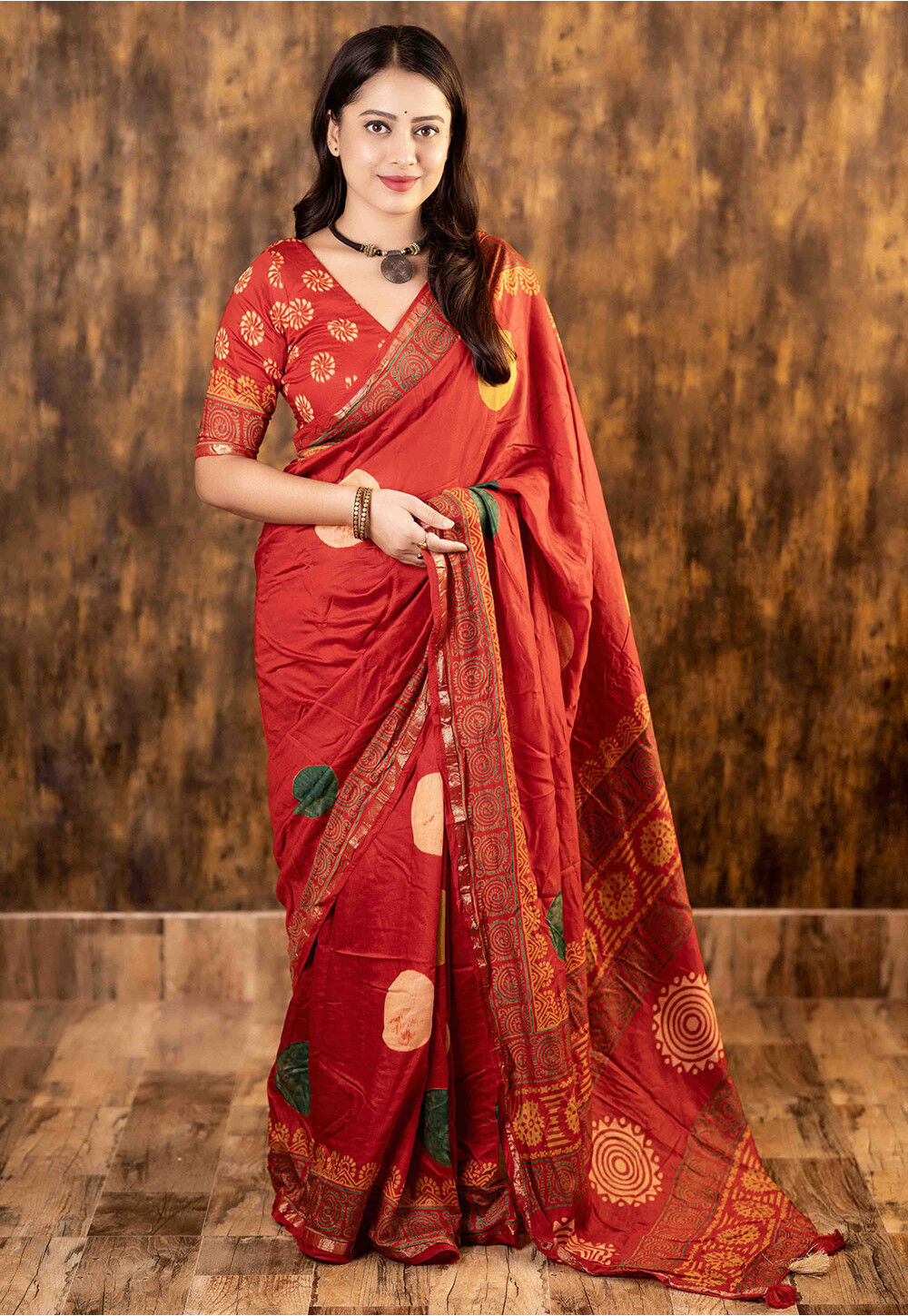 Buy Chanderi Saree in Red Online : SCCA341 - Utsav Fashion