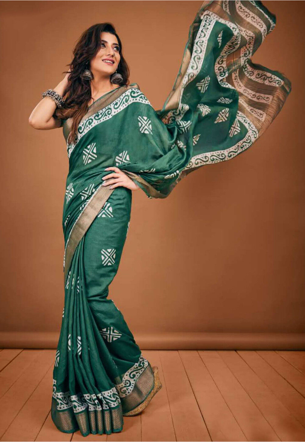 Buy Chanderi Silk Saree in Green Online : SSKA145 - Utsav Fashion