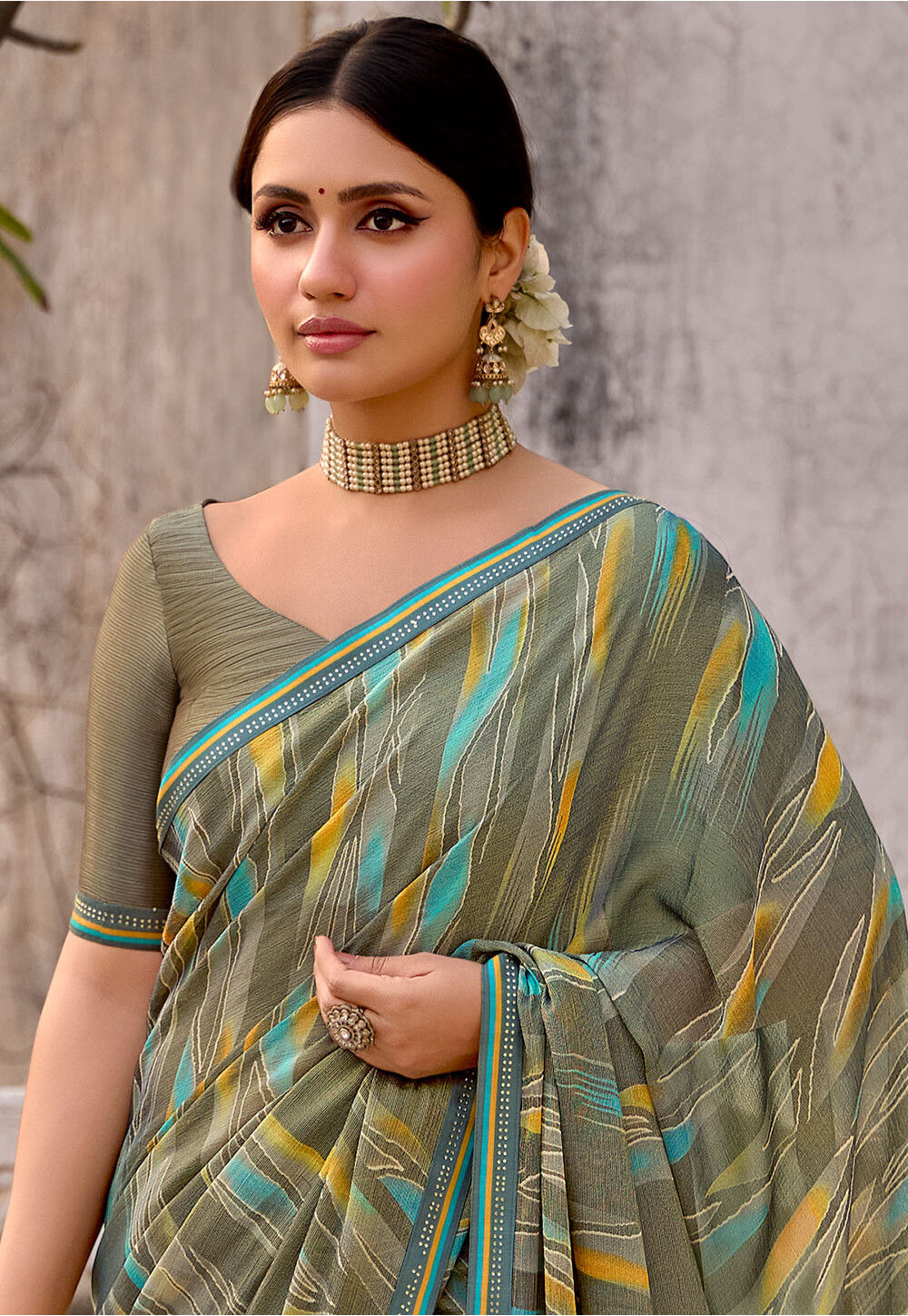 Buy Digital Printed Chiffon Saree in Grey Online : STS8659 - Utsav Fashion