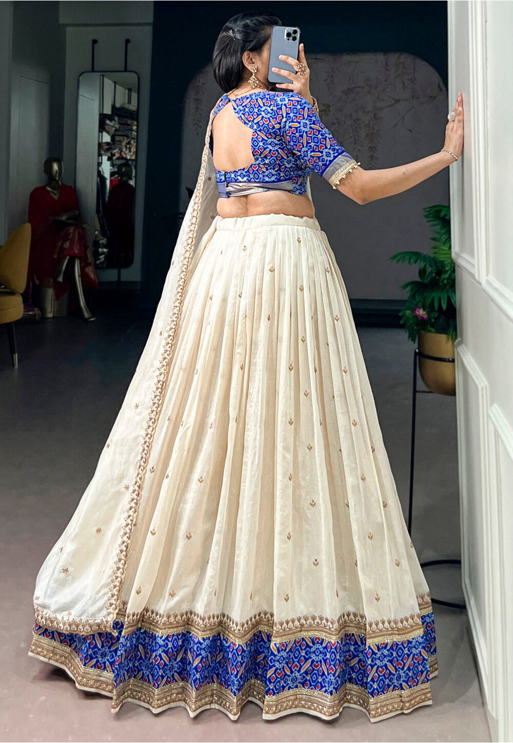 Buy Embroidered Art Silk Lehenga in Off White Online : LQU1819 - Utsav ...