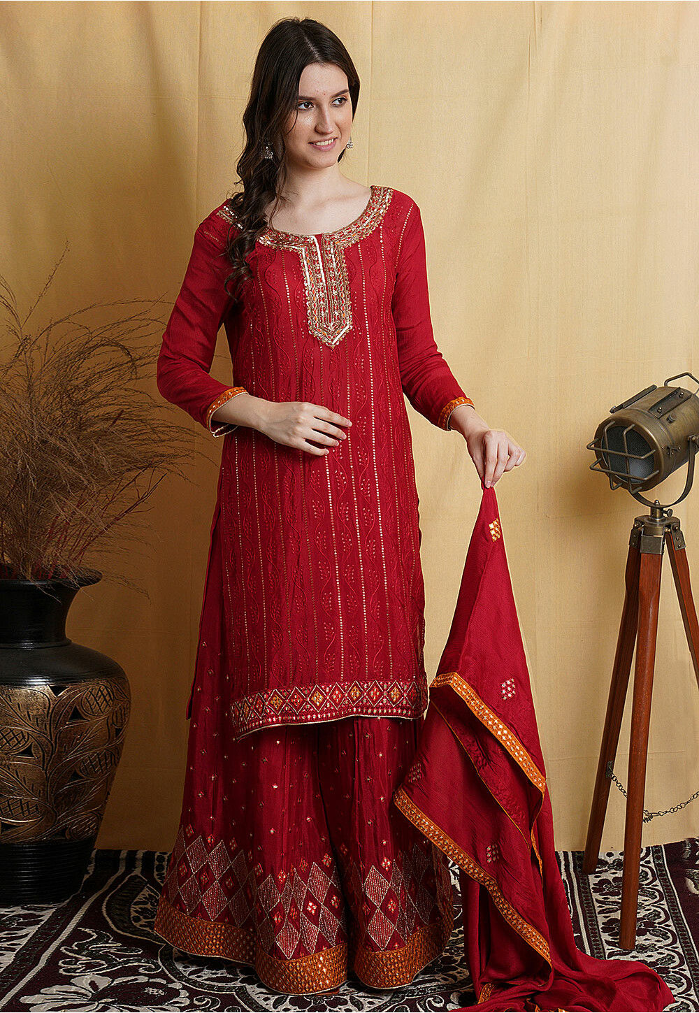 Buy Embroidered Chiffon Pakistani Suit in Red Online : KPV1031 - Utsav ...
