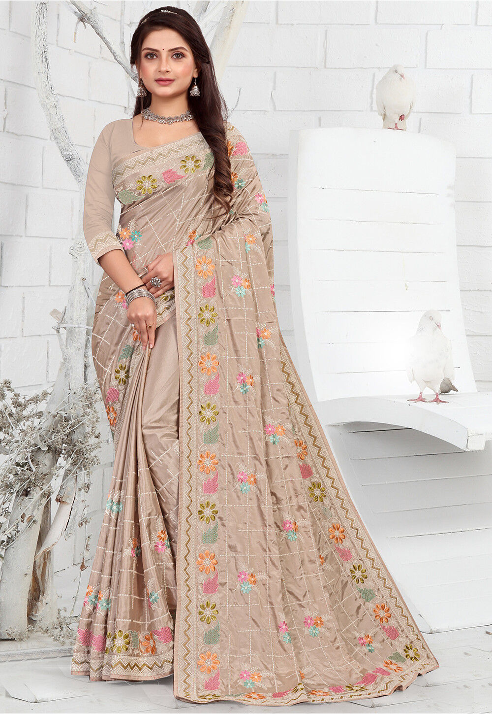 Buy Embroidered Crepe Saree in Beige Online : SPF9573 - Utsav Fashion