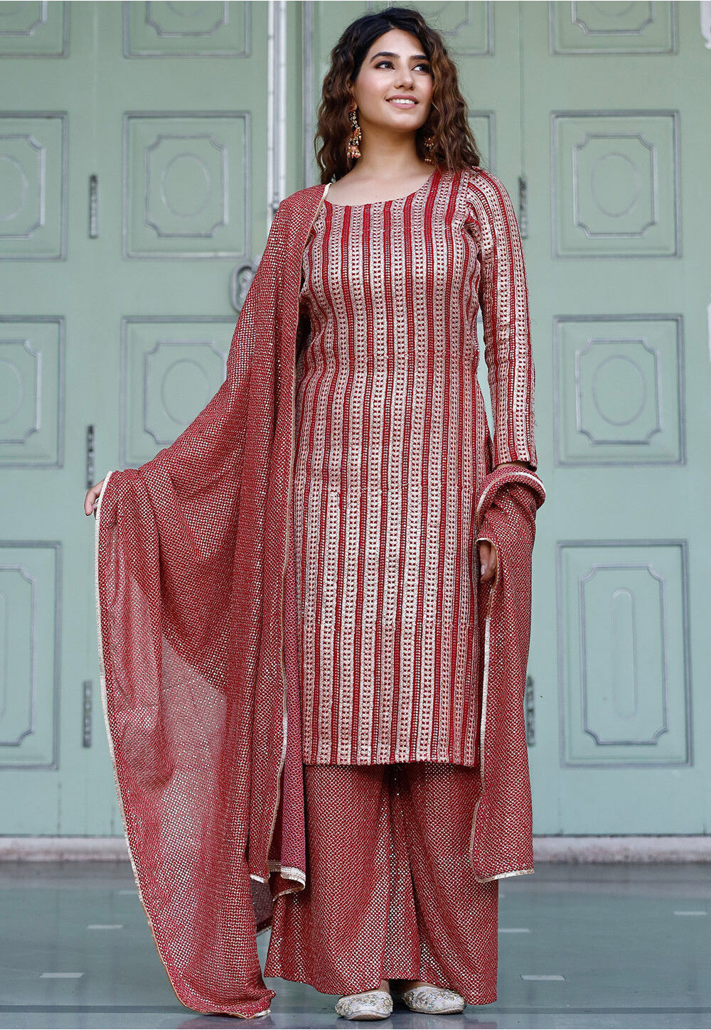 Buy Embroidered Georgette Pakistani Suit in Red Online : KJN4162 ...