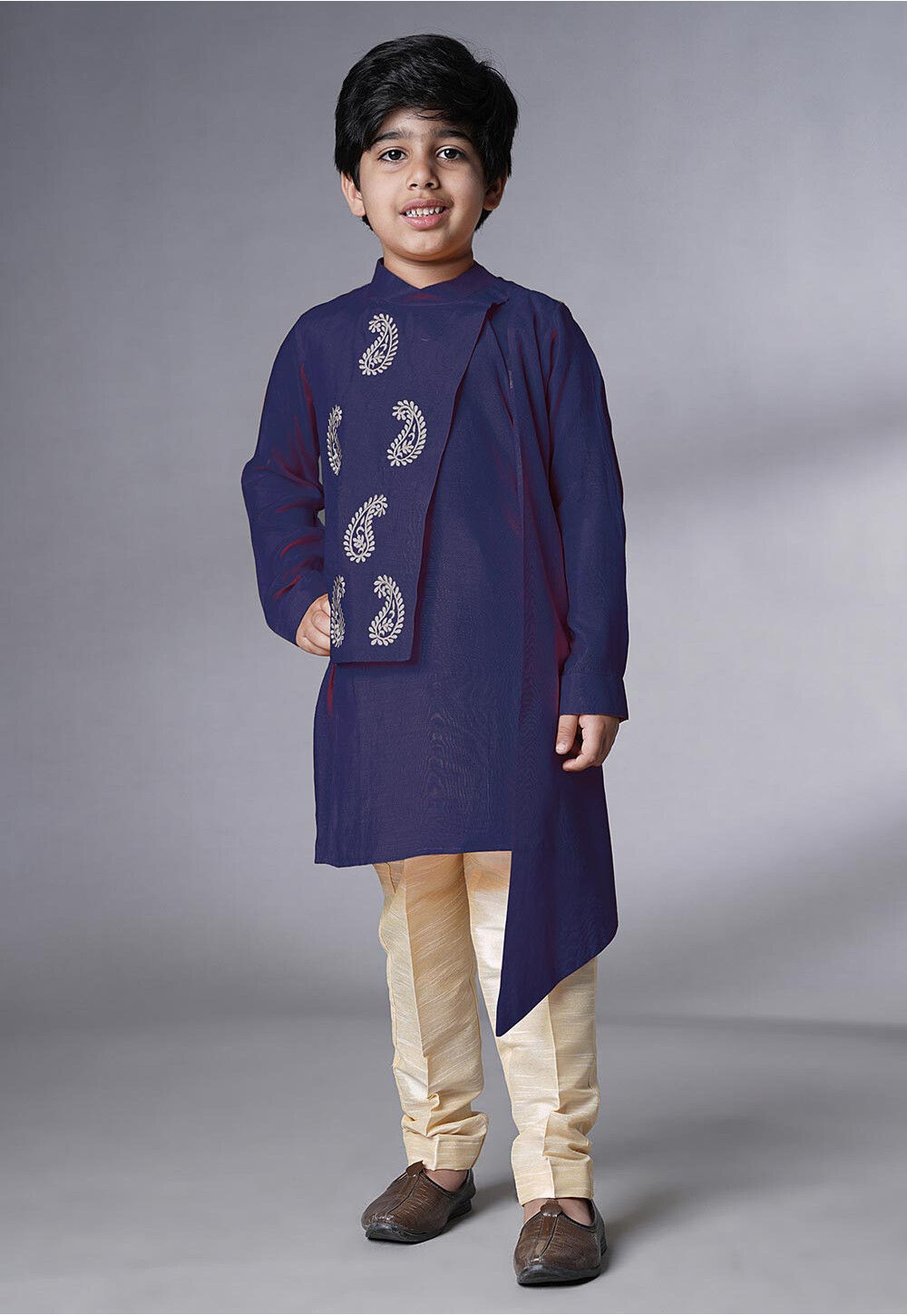 Buy Embroidered Muslin Silk Asymmetric Kurta Set in Navy Blue Online ...