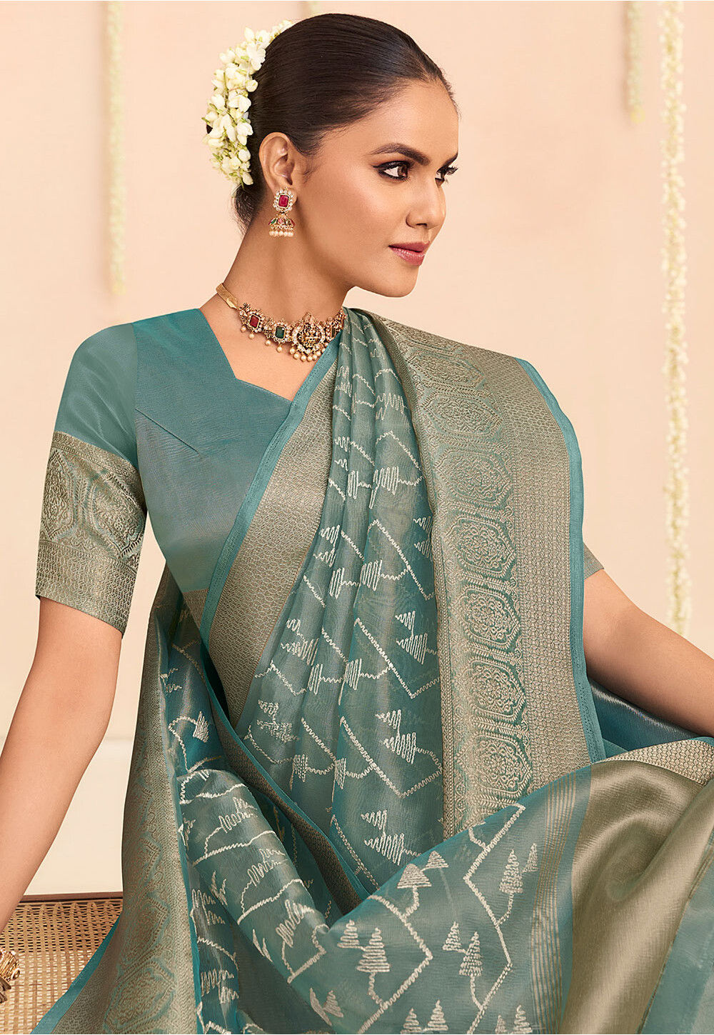 Buy Embroidered Organza Saree in Blue Online : SSEA4030 - Utsav Fashion