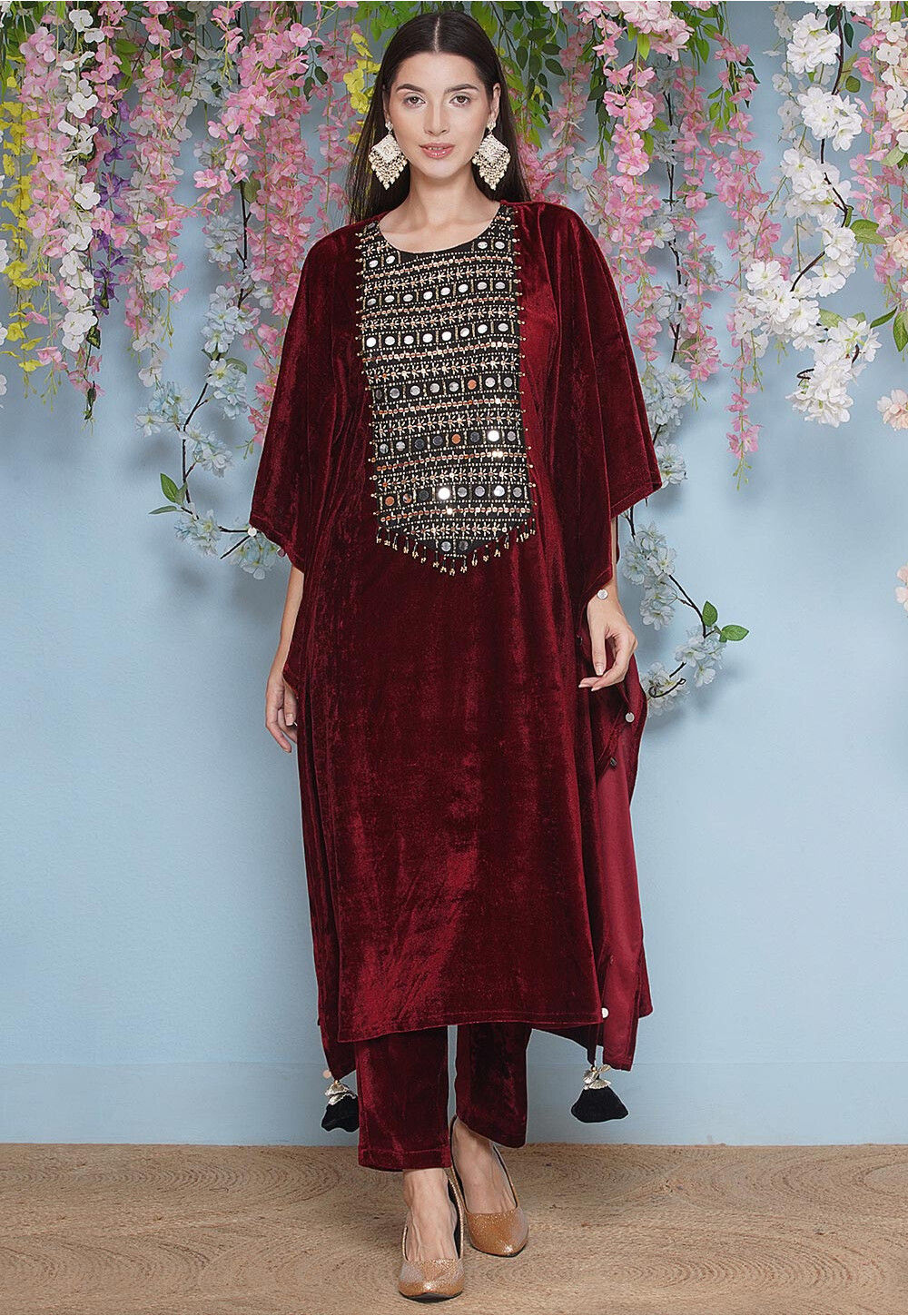 Buy Embroidered Velvet Kaftan Set in Maroon Online : TBF246 - Utsav Fashion
