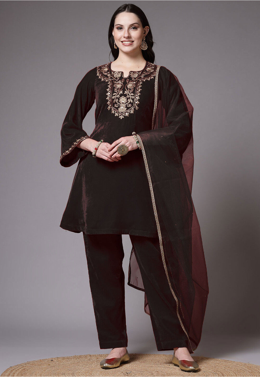 Buy Embroidered Velvet Pakistani Suit in Black Online : KUR135 - Utsav ...