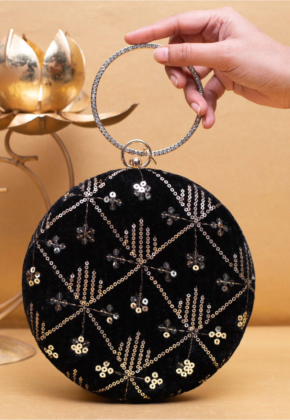 Buy Embroidered Velvet Round Clutch Bag in Black Online : DVN3308 ...
