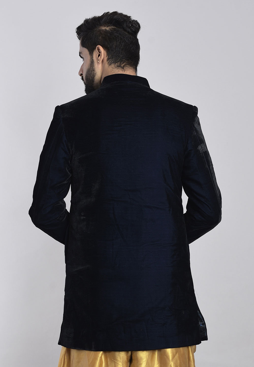 Buy Embroidered Velvet Sherwani in Navy Blue Online : MTE395 - Utsav ...