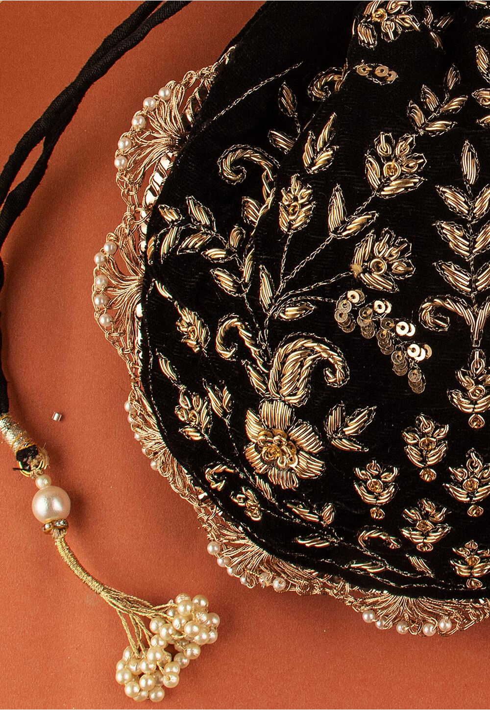Buy Hand Embroidered Velvet Potli Bag in Black Online : DMQ407 - Utsav ...