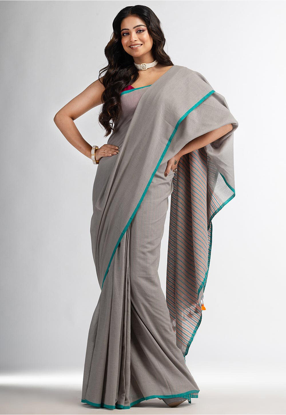 Buy Handloom Pure Cotton Saree in Light Grey Online : SBEA1474 - Utsav ...