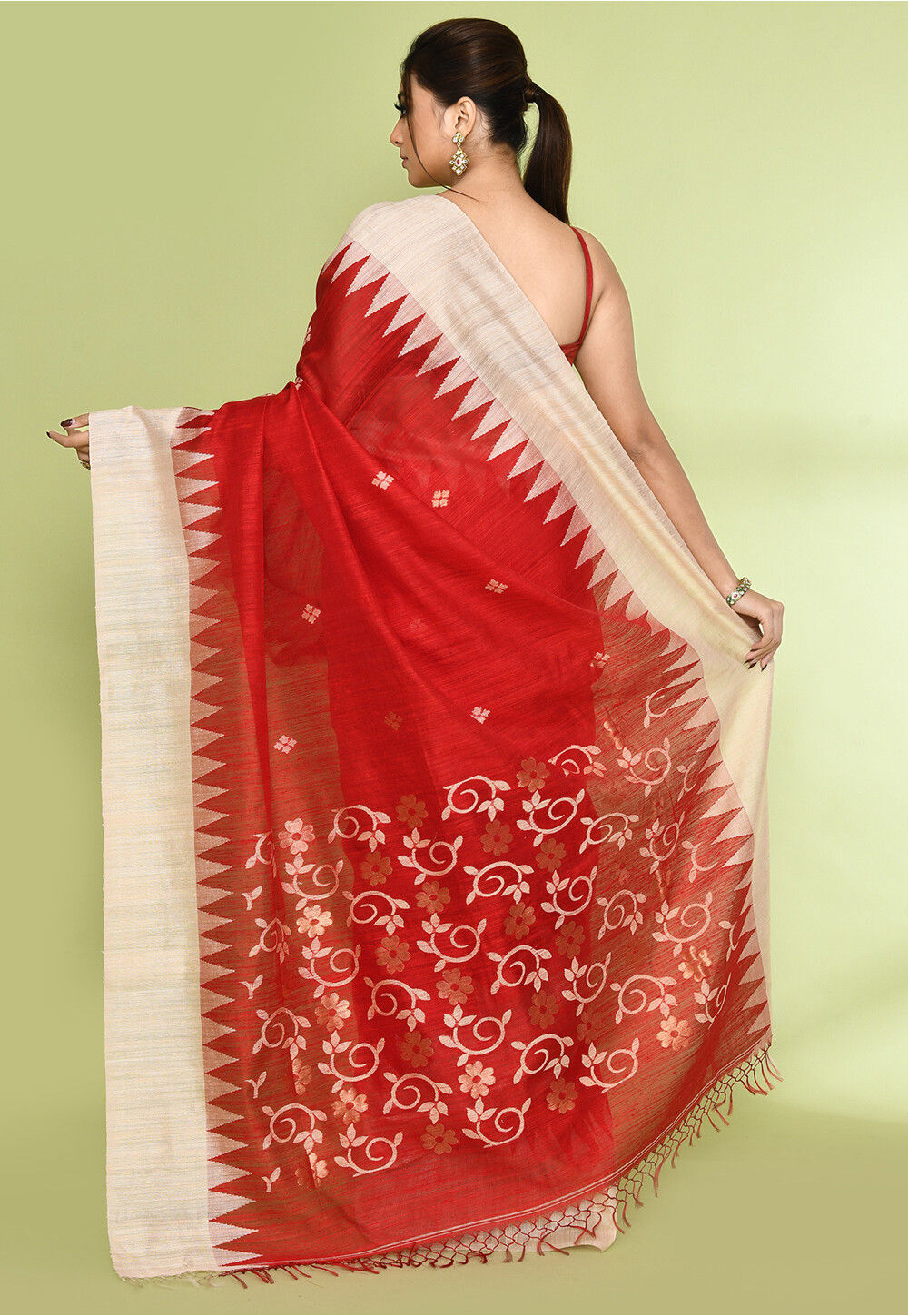 Buy Handloom Pure Matka Silk Jamdani Saree in Red Online : SBE878 ...