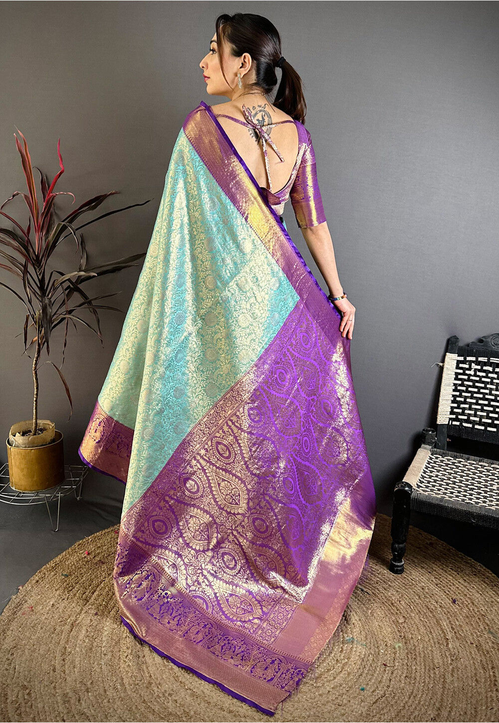 Buy Kanchipuram Saree in Blue Online : SPTA16917 - Utsav Fashion
