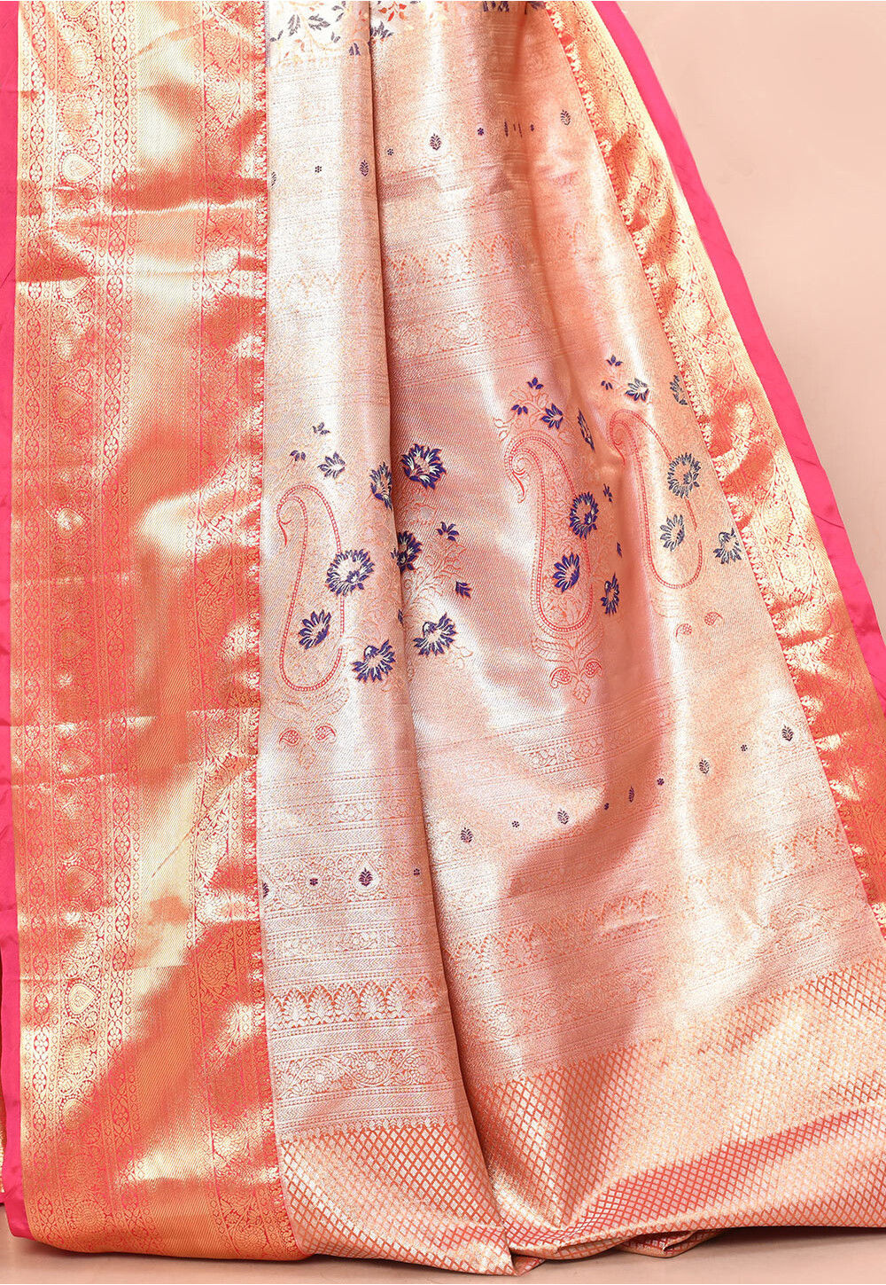 Buy Kanchipuram Saree in Golden and Silver Dual Tone Online : SYJA74 ...