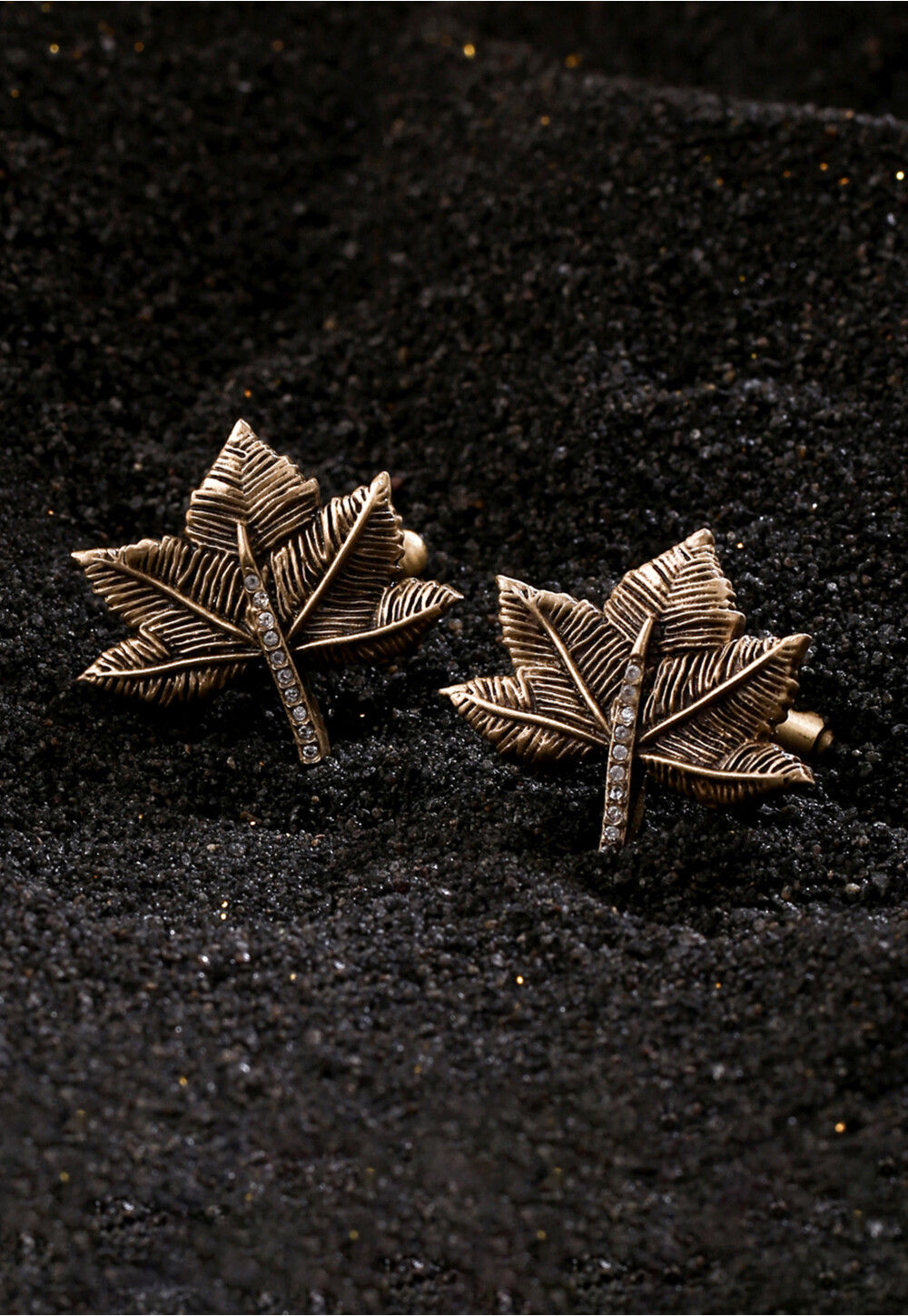 Buy Maple Leaf Metallic Gift Set Online : MTE2141 - Utsav Fashion