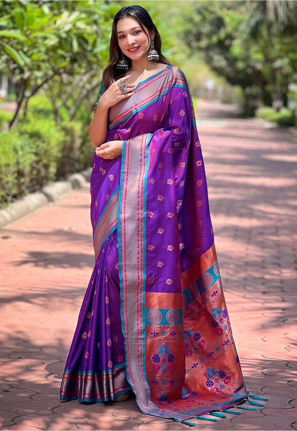 Buy Paithani Art Paithani Silk Saree in Purple Online : SPF12283 ...