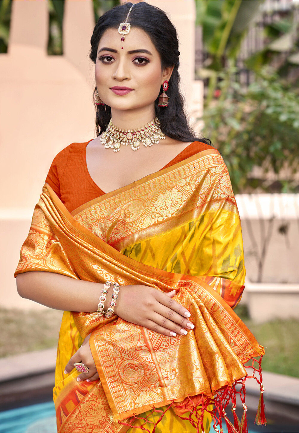 Buy Pochampally Saree in Yellow Online : SPF17466 - Utsav Fashion
