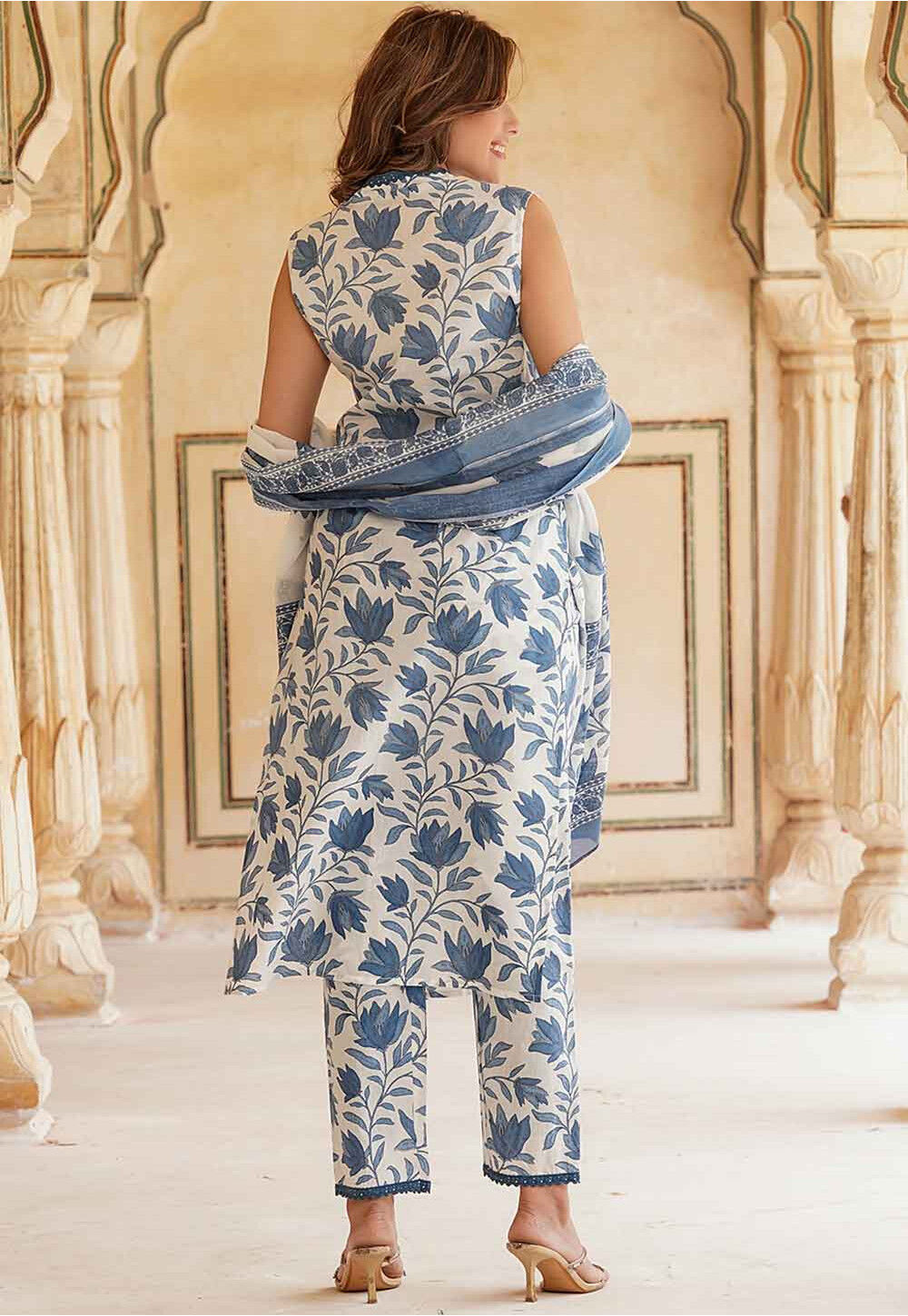 Buy Printed Cotton Pakistani Suit in White Online : KPX125 - Utsav Fashion