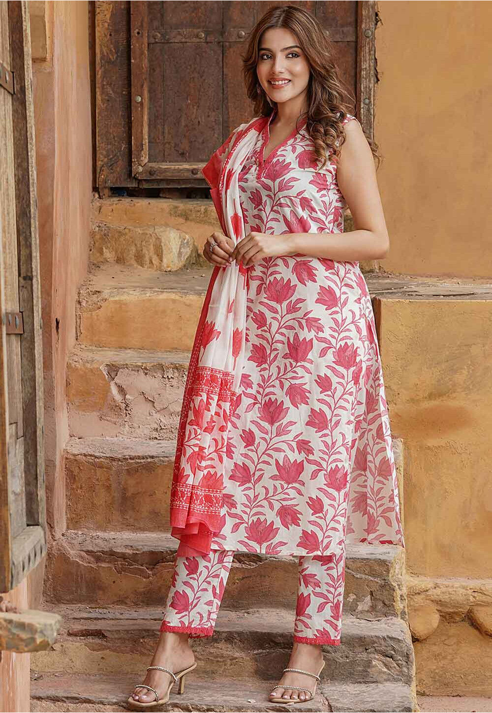 Buy Printed Cotton Pakistani Suit in White Online : KPX126 - Utsav Fashion