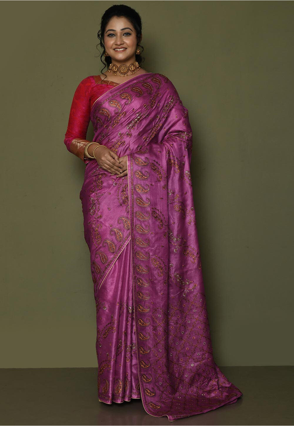 Pure Silk Embroidered Saree in Magenta : SNEA2513