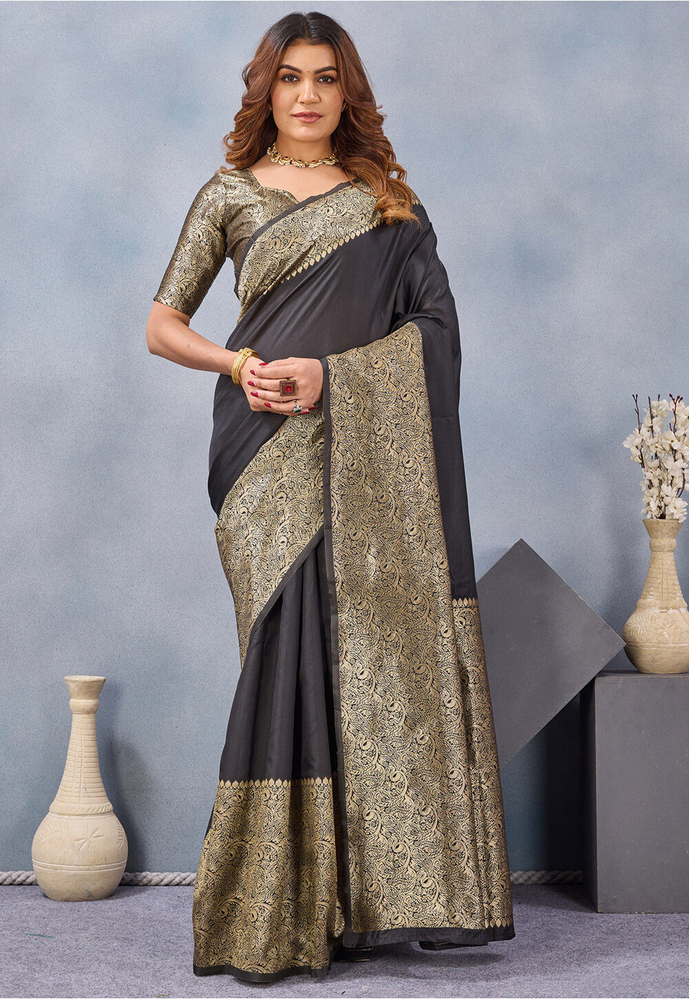Buy Woven Art Silk Saree in Black Online : SSEA10556 - Utsav Fashion