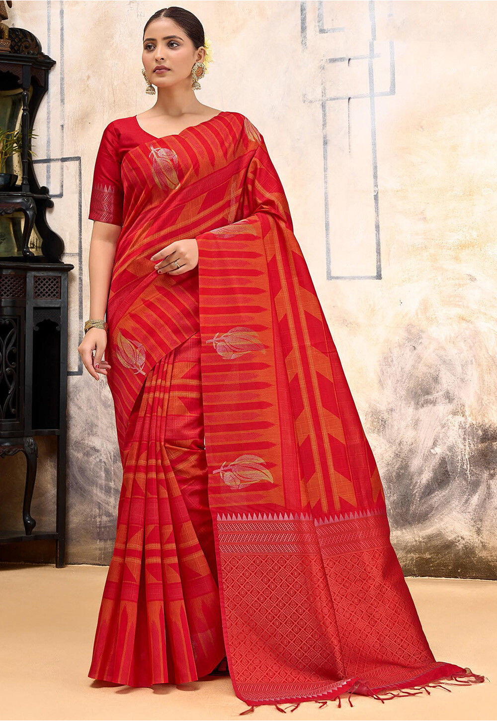 Buy Woven Art Silk Saree in Red Online : SPCA1018 - Utsav Fashion