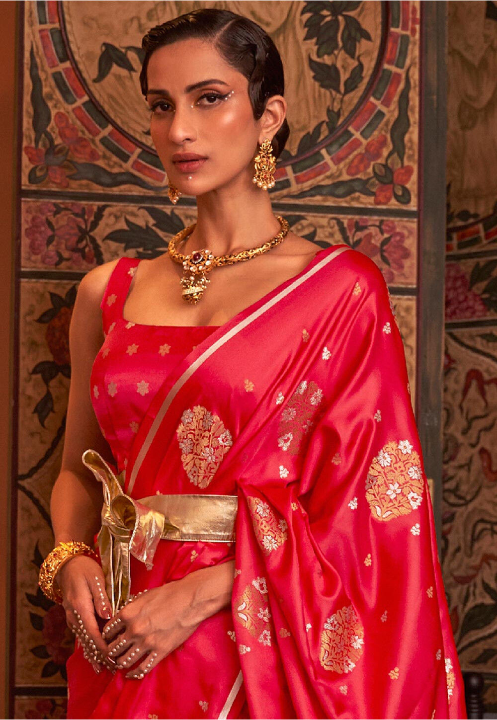 Buy Woven Art Silk Saree in Red Online : SYC10749 - Utsav Fashion