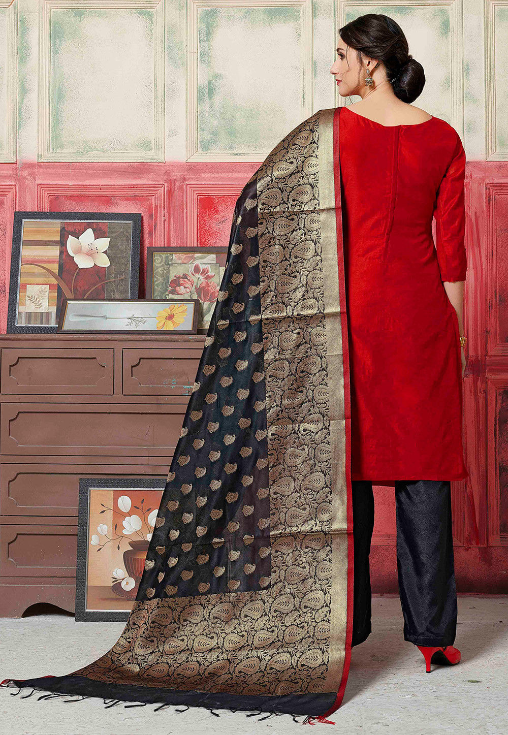Woven Art Silk Pakistani Suit in Red : KYE1503