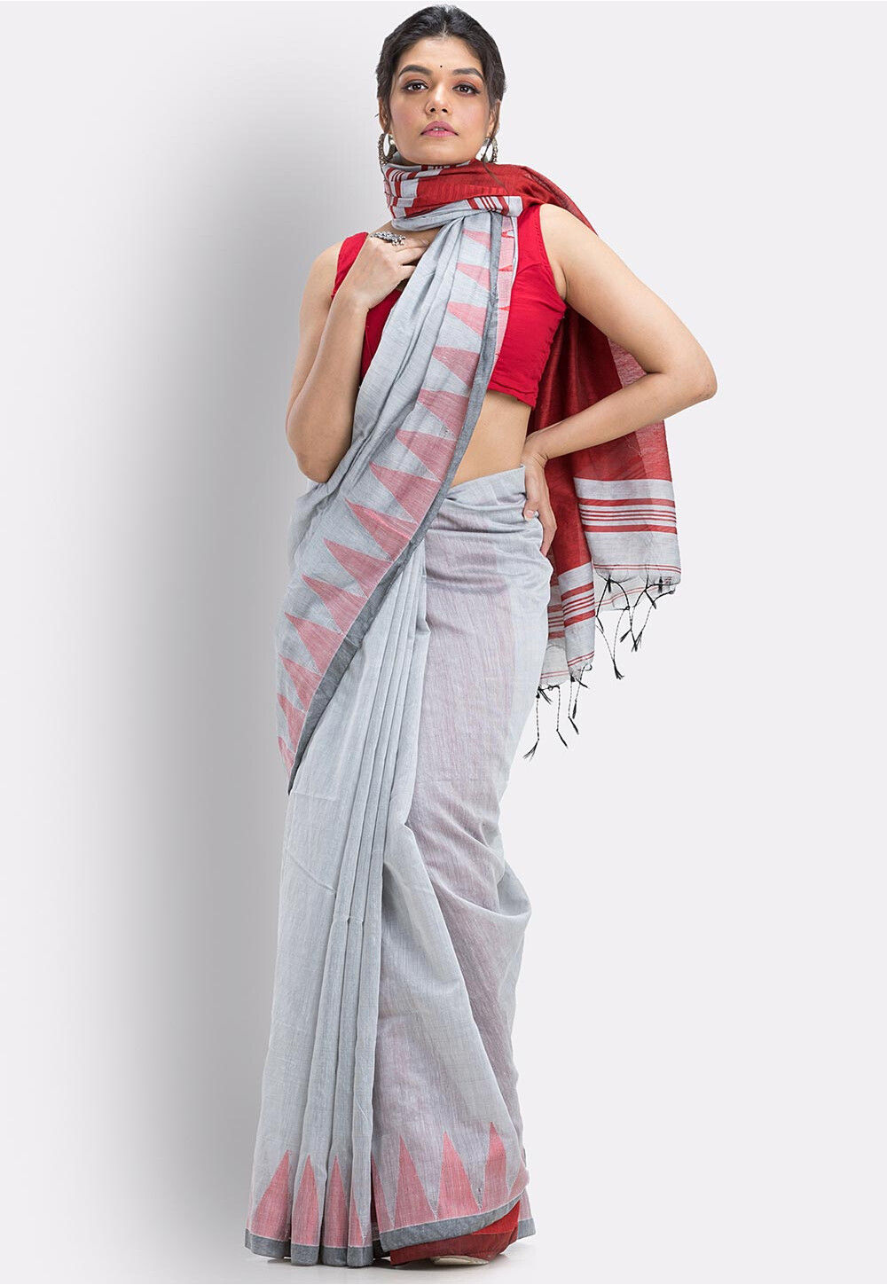 Buy Handloom Cotton Saree in Light Grey Online : SBE404 - Utsav Fashion