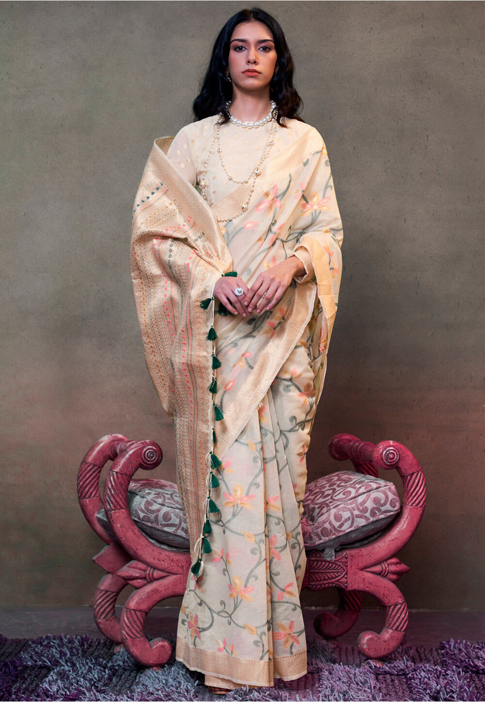 Buy Woven Cotton Silk Sari in Cream Online : SQN597 - Utsav Fashion