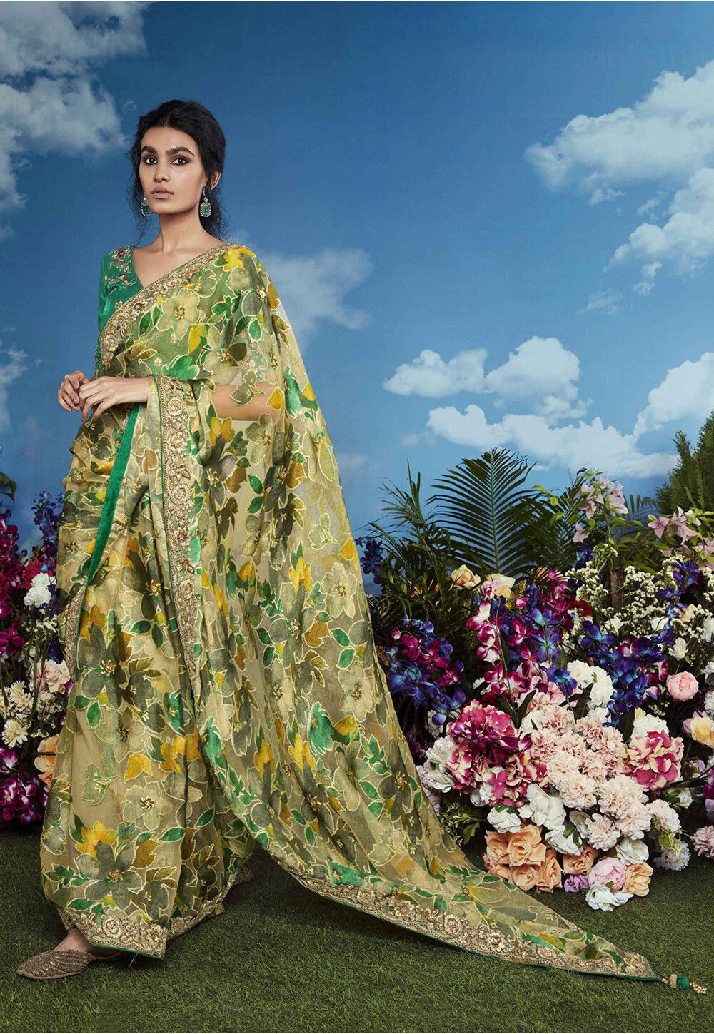 Buy Woven Georgette Brasso Saree in Olive Green Online : SKGA2721 ...