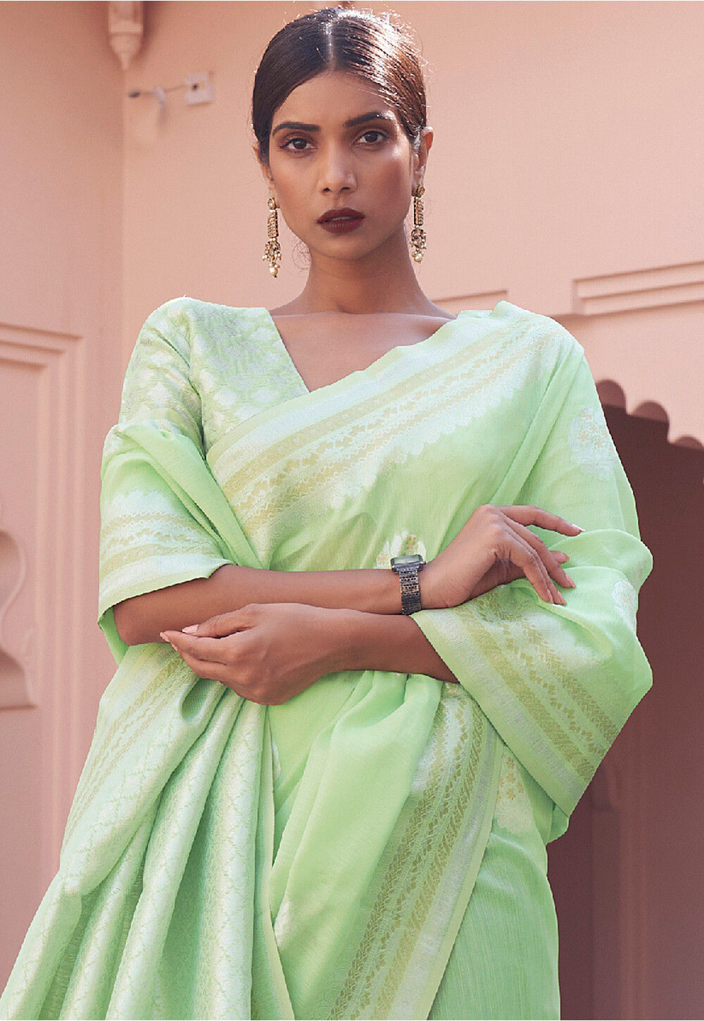 Woven Linen Saree in Light Green : SYC11159