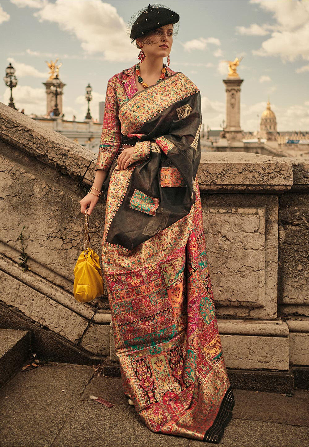 Buy Woven Modal Silk Saree in Black Online : SQN350 - Utsav Fashion