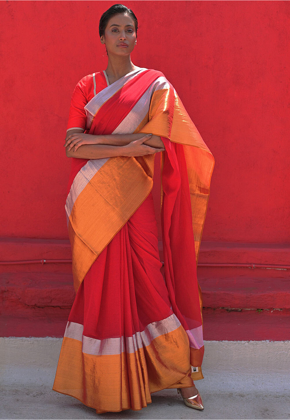 Buy Woven Pure Cotton Saree in Red Online : SEG186 - Utsav Fashion