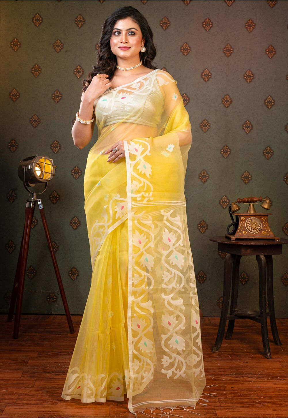 Buy Woven Pure Muslin Cotton Saree in Light Yellow Online : SBY951 ...