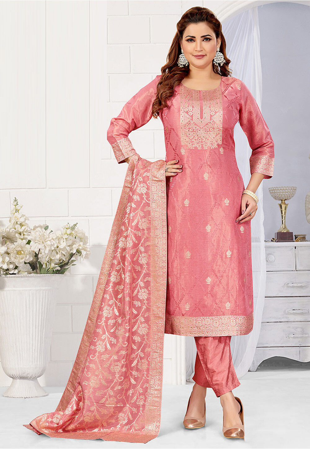 Buy Woven Tissue Pakistani Suit in Peach Online : KBN926 - Utsav Fashion