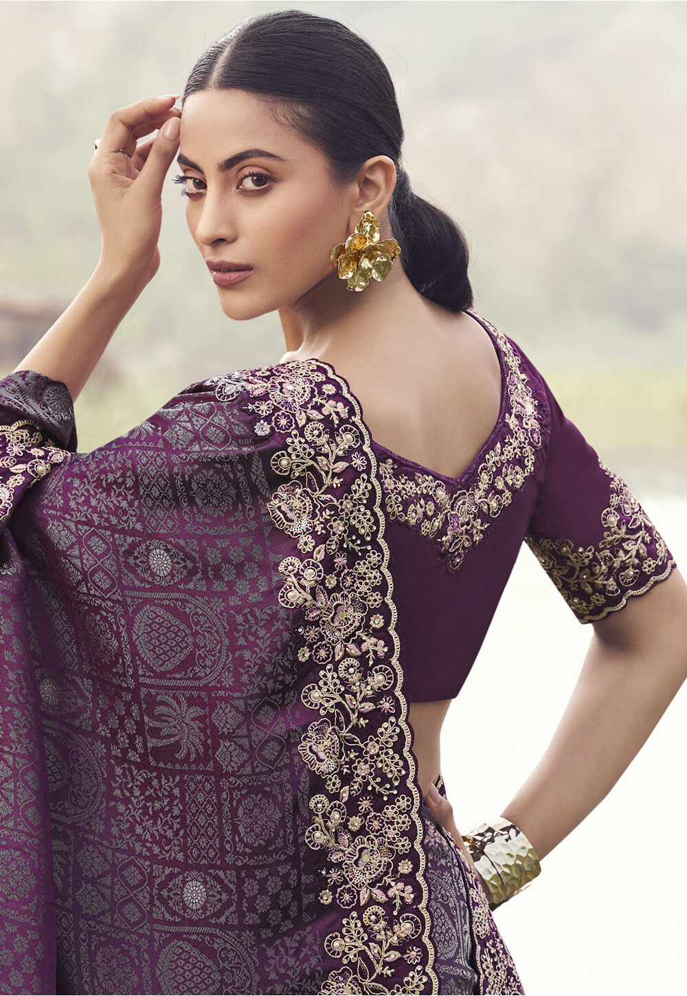 Buy Woven Viscose Silk Saree in Purple Online : SEW16340 - Utsav Fashion