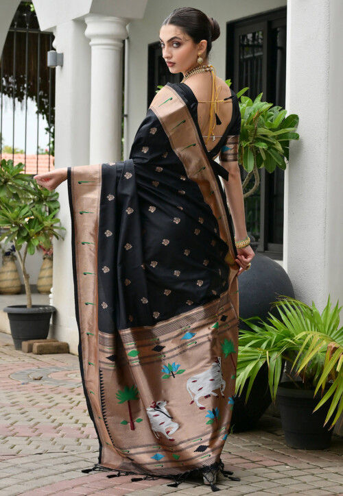 Buy Paithani Saree in Black Online : SZDA1467 - Utsav Fashion