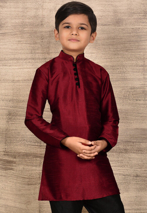 Buy Solid Color Dupion Silk Kurta in Maroon Online : UTW412 - Utsav Fashion