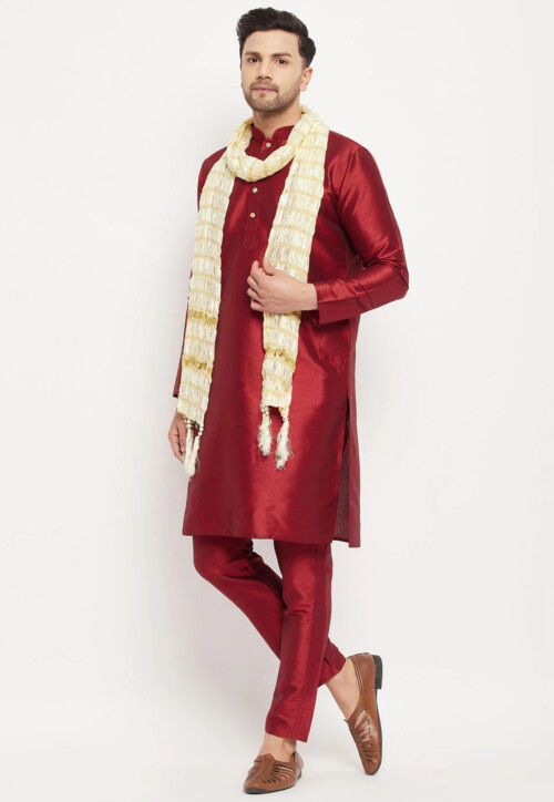Buy Woven Art Silk Men Stole in Cream Online : MMQ2555 - Utsav Fashion