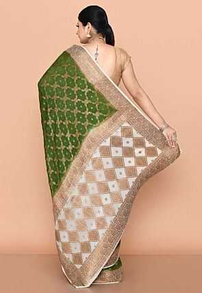 Buy Green Sarees Online with Latest Trendy Styles
