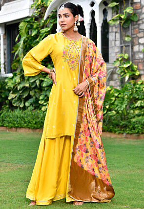 Yellow Pakistani Suits & Salwar Kameez: Buy Online | Utsav Fashion