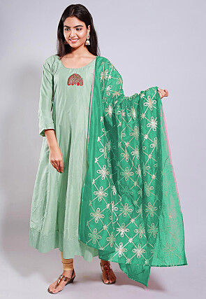 Dupattas: Buy Indian Ethnic Wear Dupattas for Women Online | Utsav Fashion